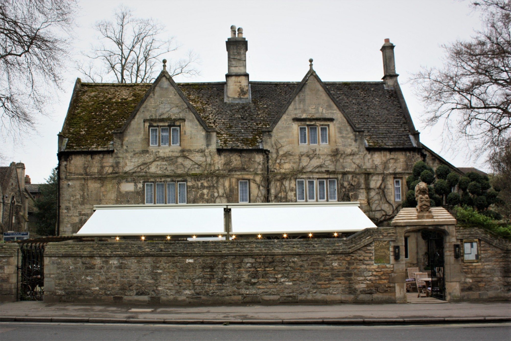 The Old Parsonage, Oxford - Loca Shading Designs